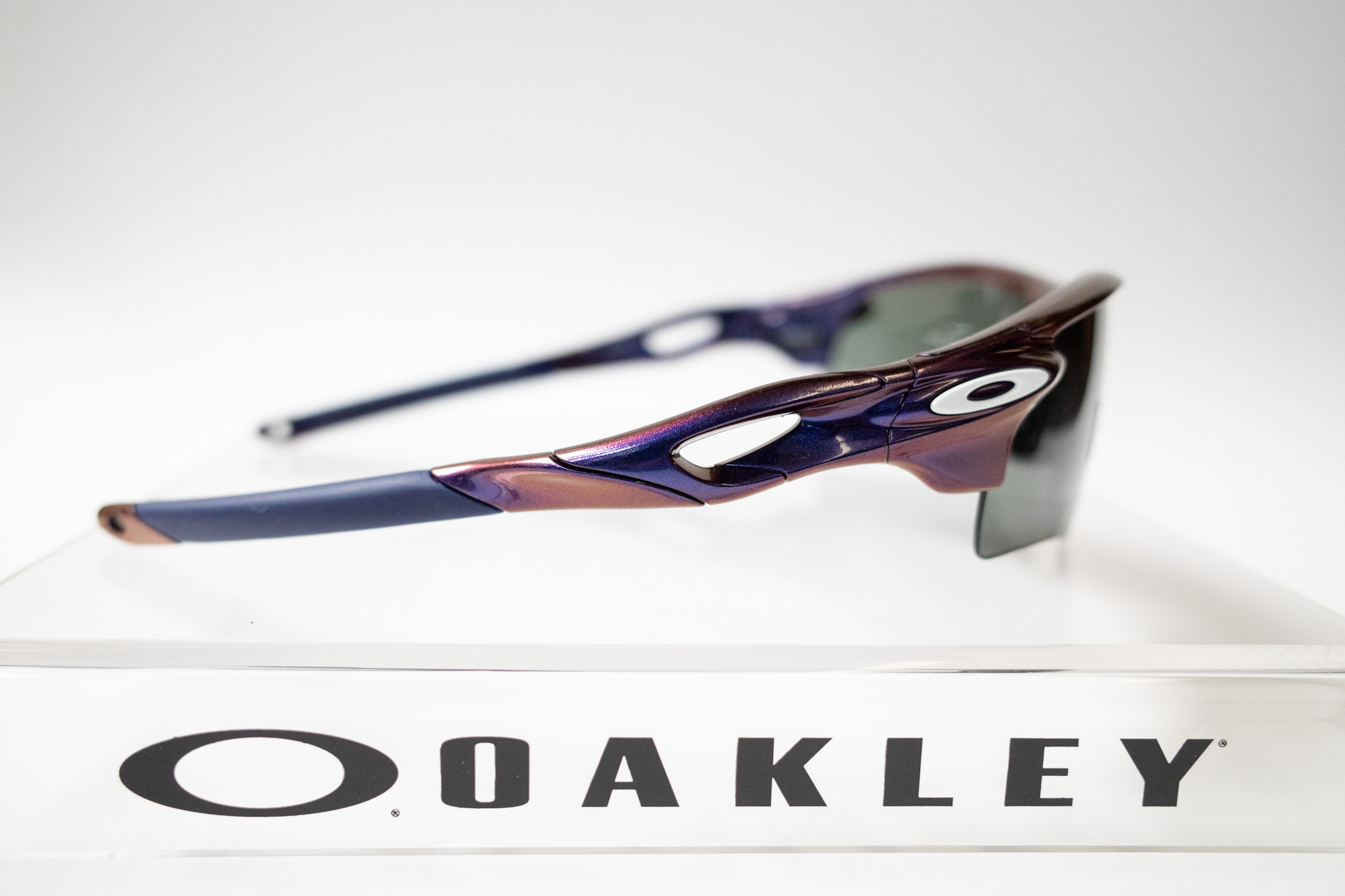 Oakley 限定カラー – CYCLECUBE